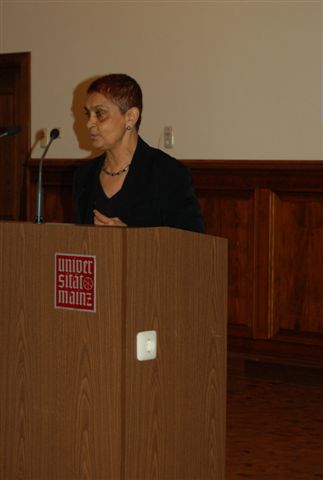 Photos of Prof. Spivak’s Speech | Center for Intercultural Studies