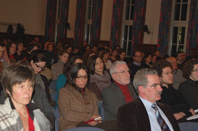 Photos of Prof. Spivak’s Speech | Center for Intercultural Studies